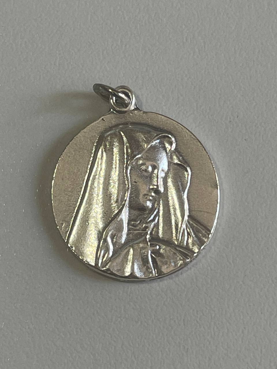 NUEVOS TESTIMONIOS DE LA MEDALLA Y AGUA DE LA VIRGEN DE UMBE ...